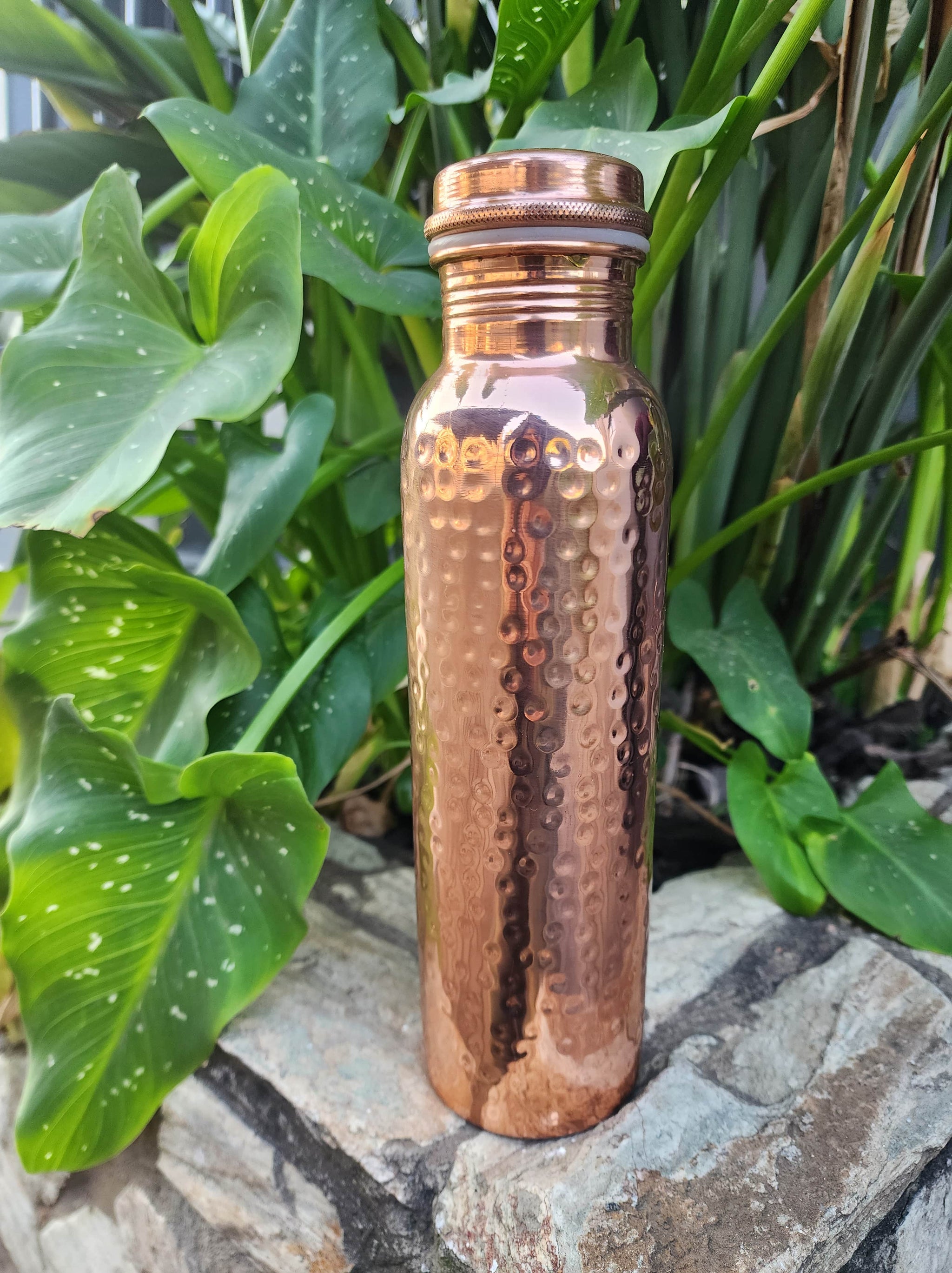 Mirror Finish Dimple Copper Water Bottle (900 ml) – Just Copper